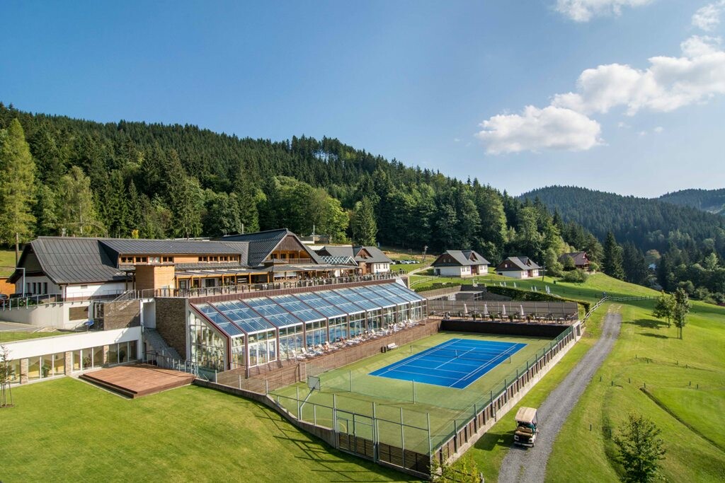 Hotely Resortu Valachy ve Velkých Karlovicích | Valachy.cz